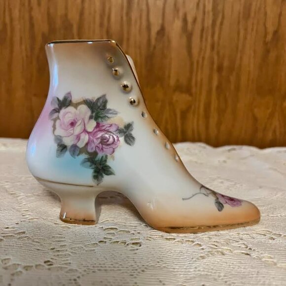 RS Prussia | Accents | Vintage Rs Prussia Porcelain Shoe Figurine Roses ...
